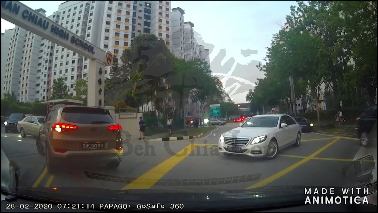 Impatient Mercedes driver | Beh Chia Lor Impatient Mercedes driver | Beh Chia Lor